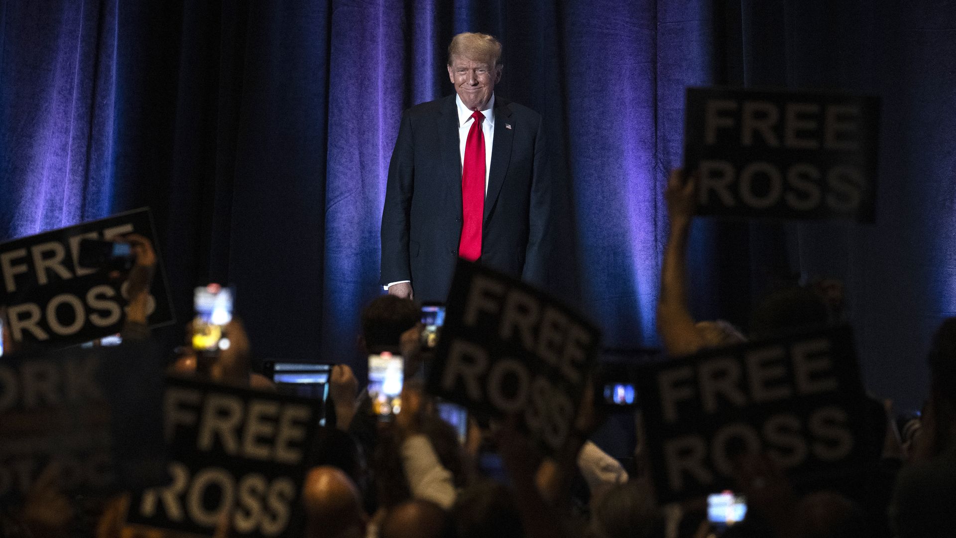 Trump pardons Silk Road's Ross Ulbricht
