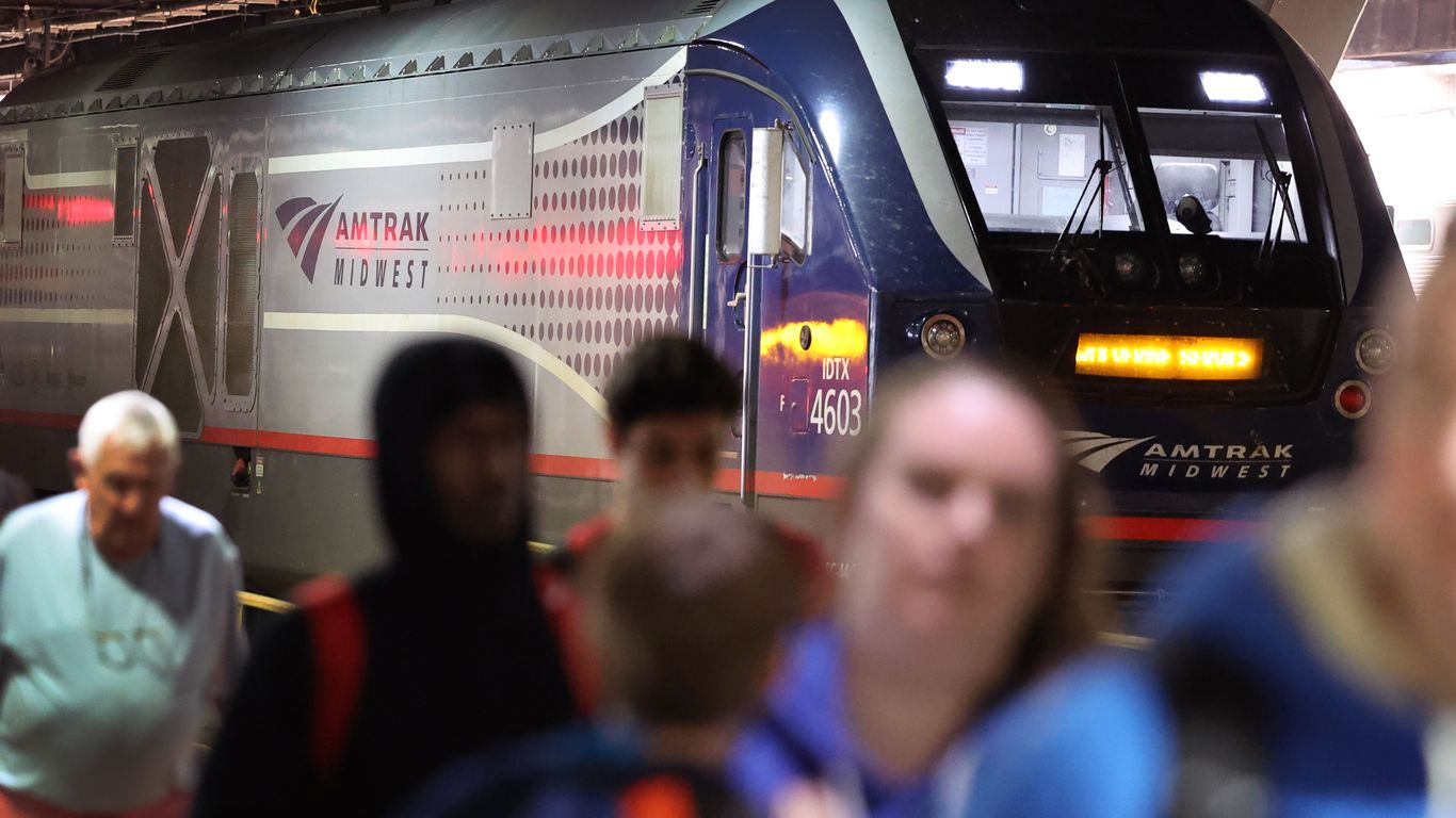 Amtrak: Indianapolis trains to Chicago, Louisville possible - Axios ...