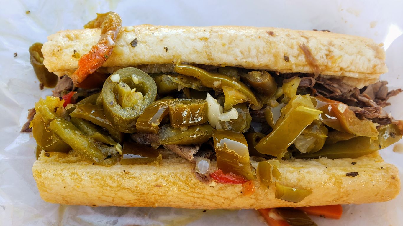 Readers guide to Chicago's best Italian beef - Axios Chicago