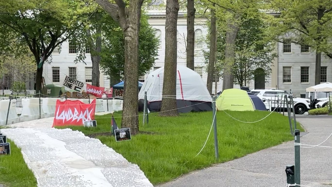 Israel-Hamas war protests: Harvard Yard encampment remains - Axios Boston