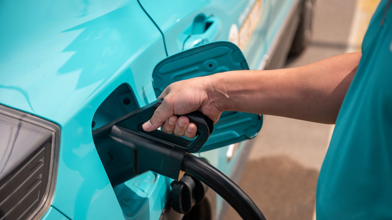 Under 2% of Salt Lake home listings were EV friendly in 2023 - Axios ...