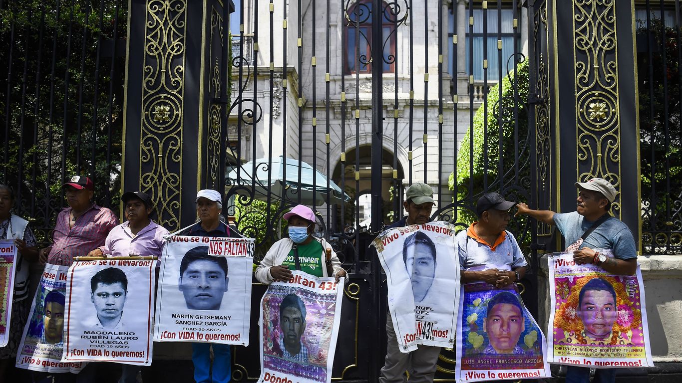 Ayotzinapa missing students case is abandoned, parents say