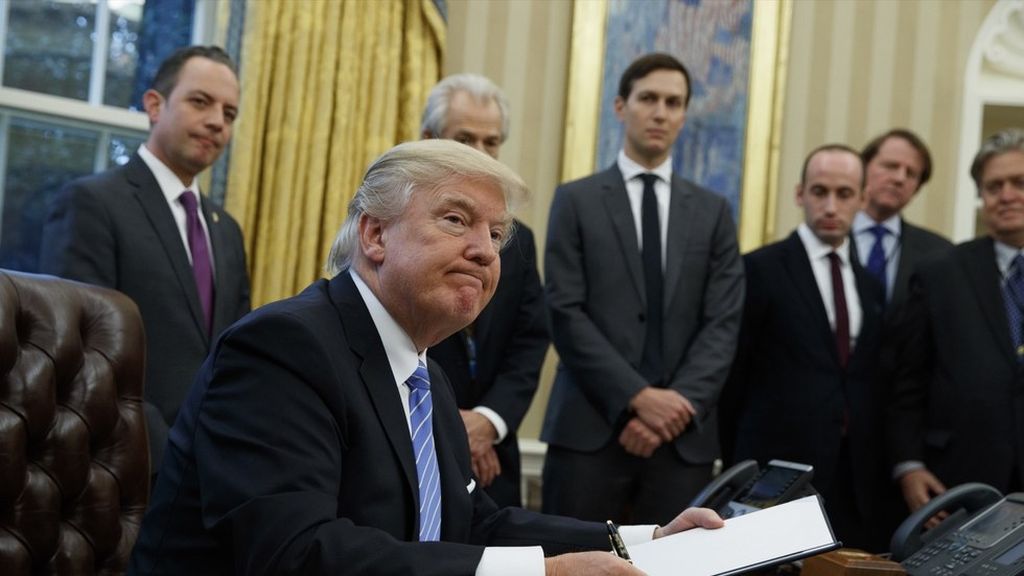 Foxconn vies for Trump's attention