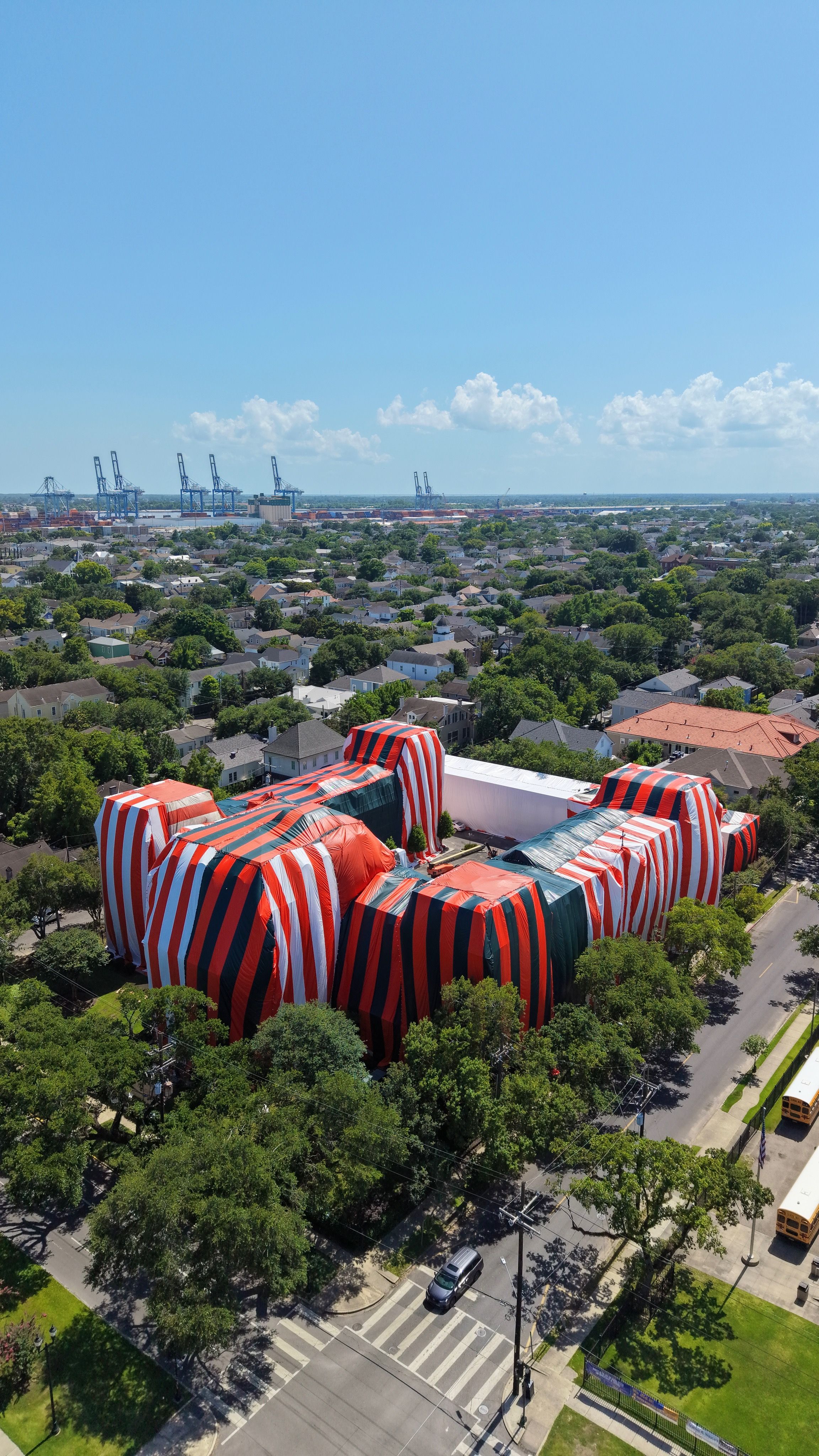 Massive termite tent covers Anne Rice's former Uptown property - Axios ...