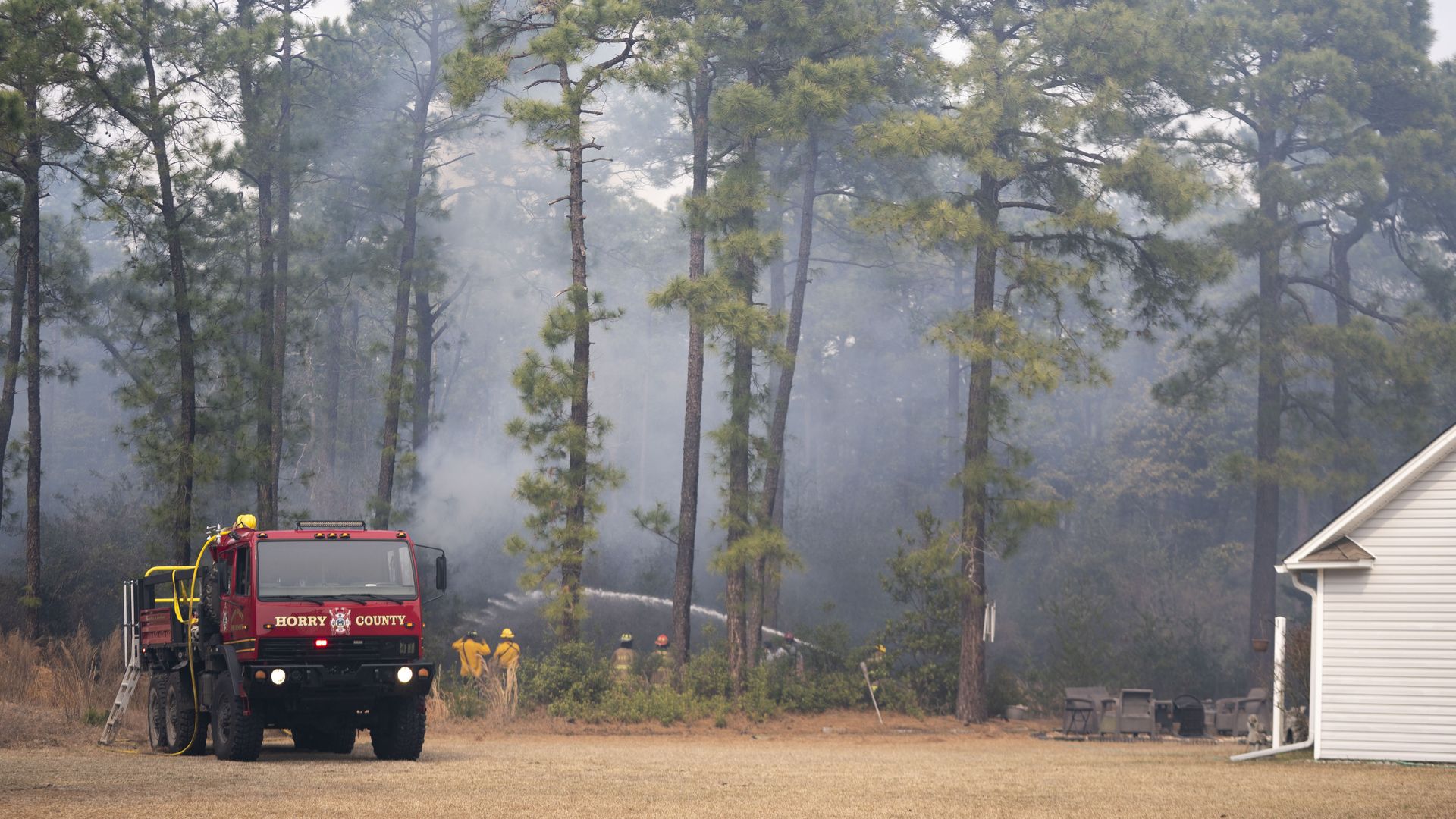 Carolina fires prompt evacuations, SC governor declares emergency — photos