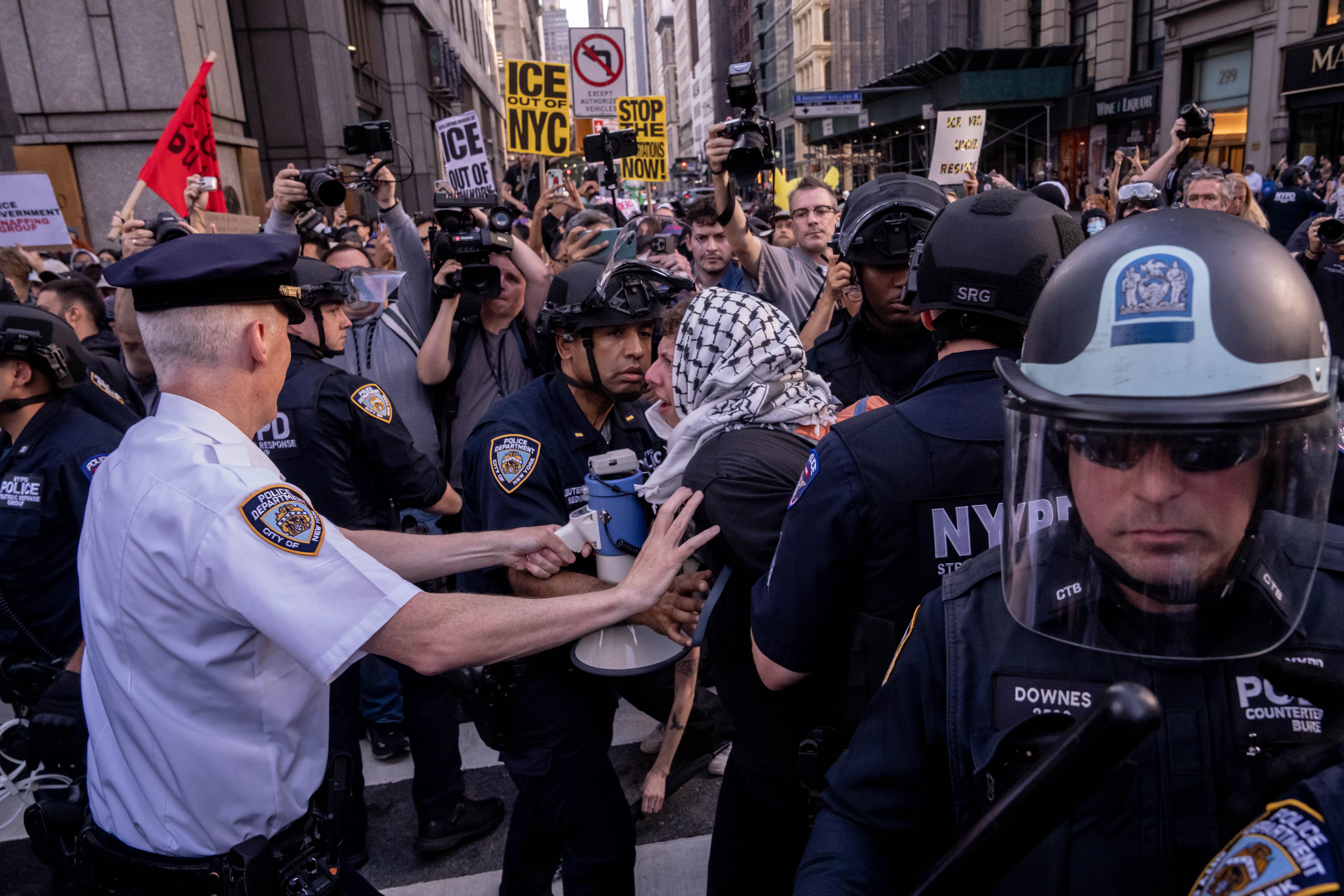 Marines in LA as ICE protests spread to more U.S. cities: In photos