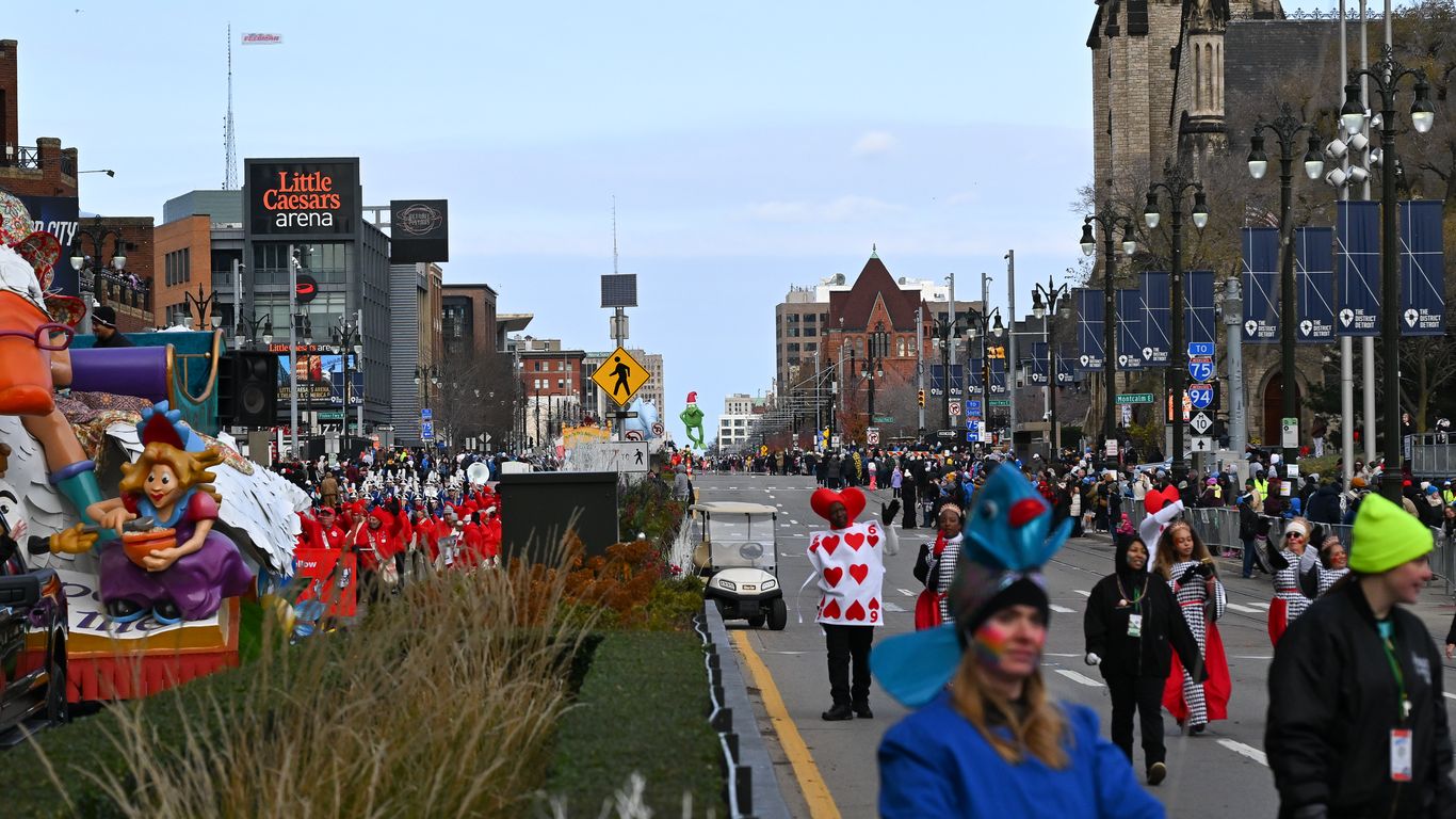 Detroit's Thanksgiving parade returns with new floats, celebrity guests ...