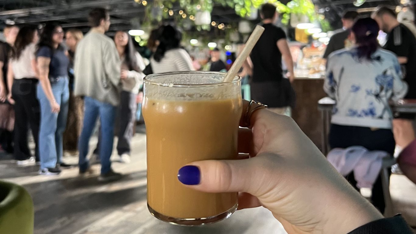 Coffee, house music and no hangover: The rise of morning dance parties ...