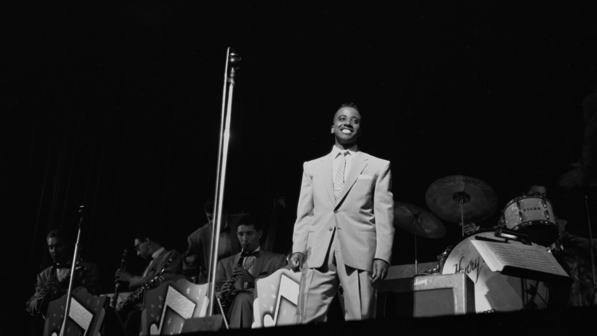 Meet Richmond's history-making Black artist, Tommy Edwards - Axios Richmond