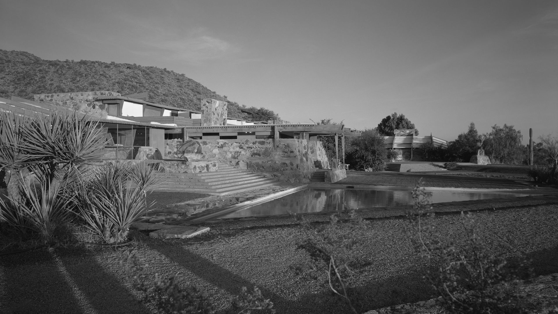 How Frank Lloyd Wright tamed the Arizona heat - Axios Phoenix