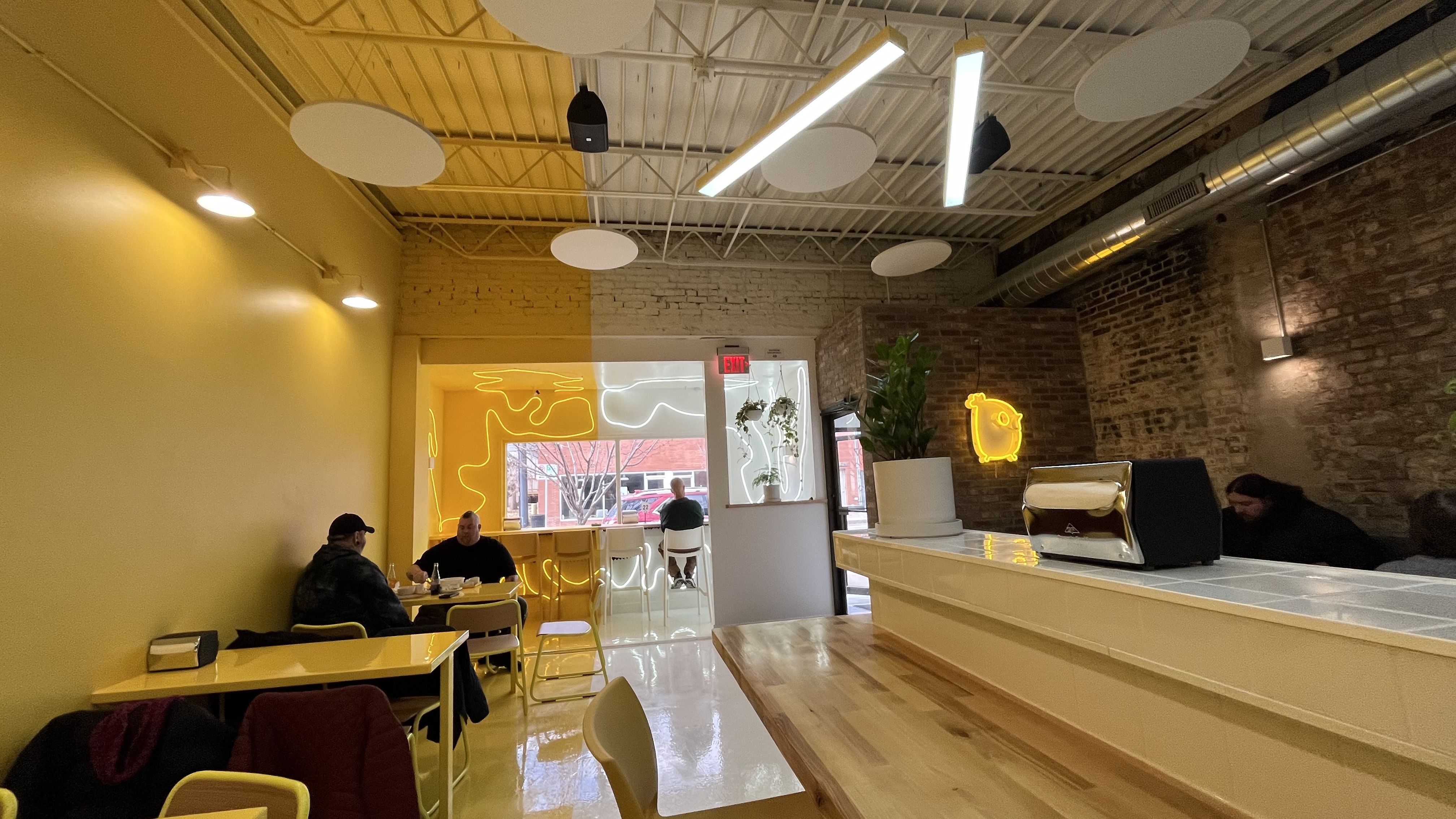 Basic Bird serves up crispy, delicious Korean fried chicken in Des ...