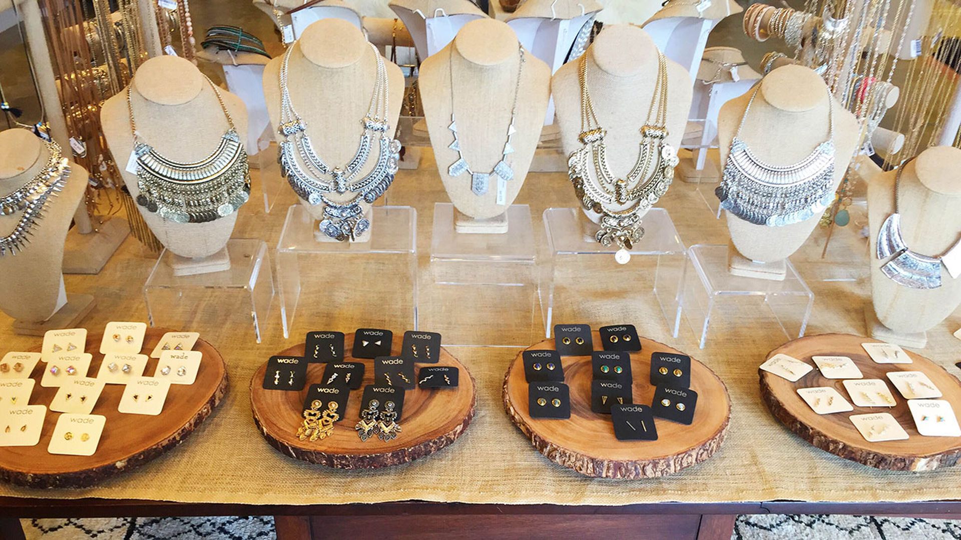 Boem Boutique is bringing California style to Charlotte - Axios Charlotte