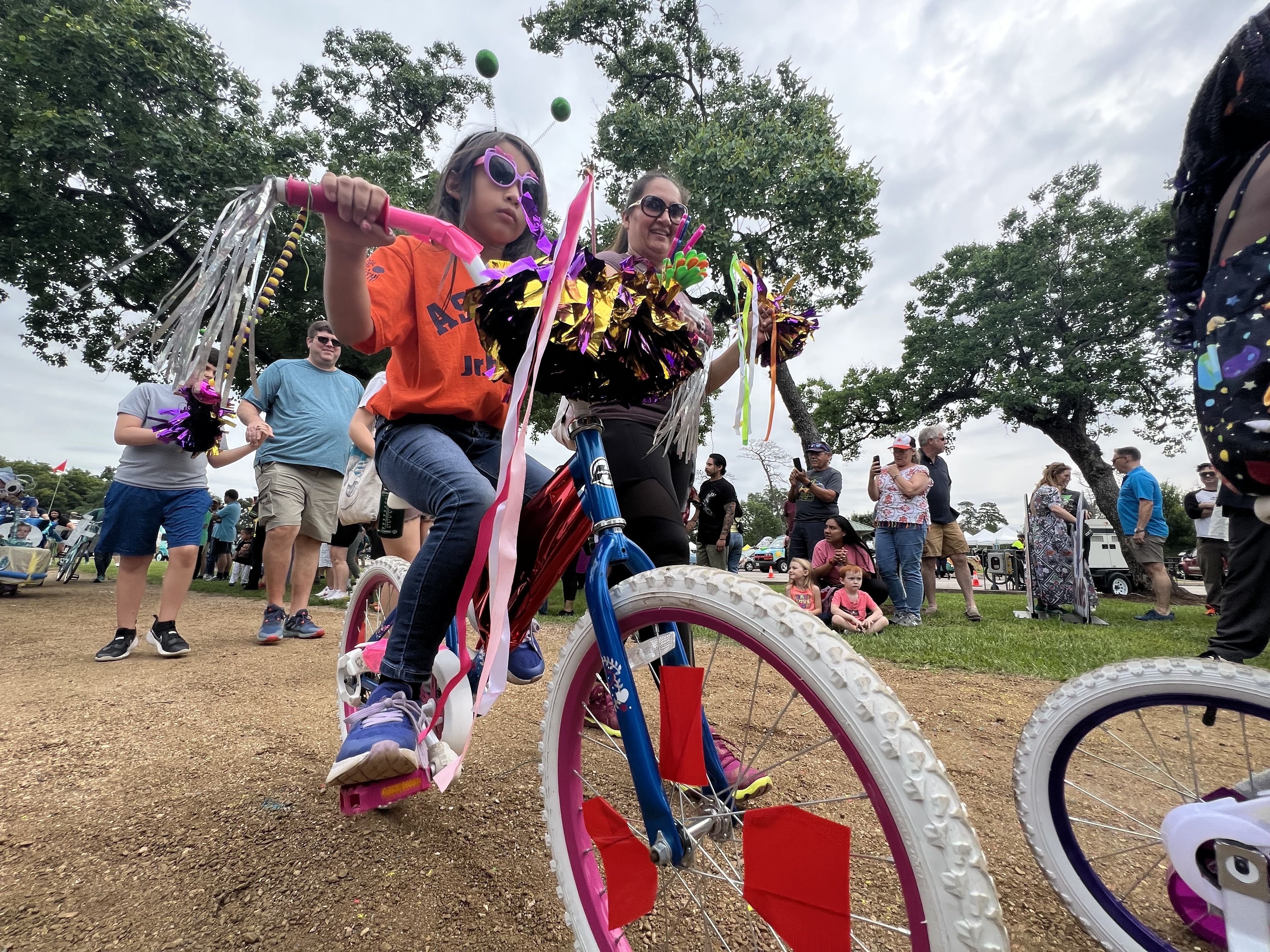 Photos du jour: Art Bike Parade - Axios Houston