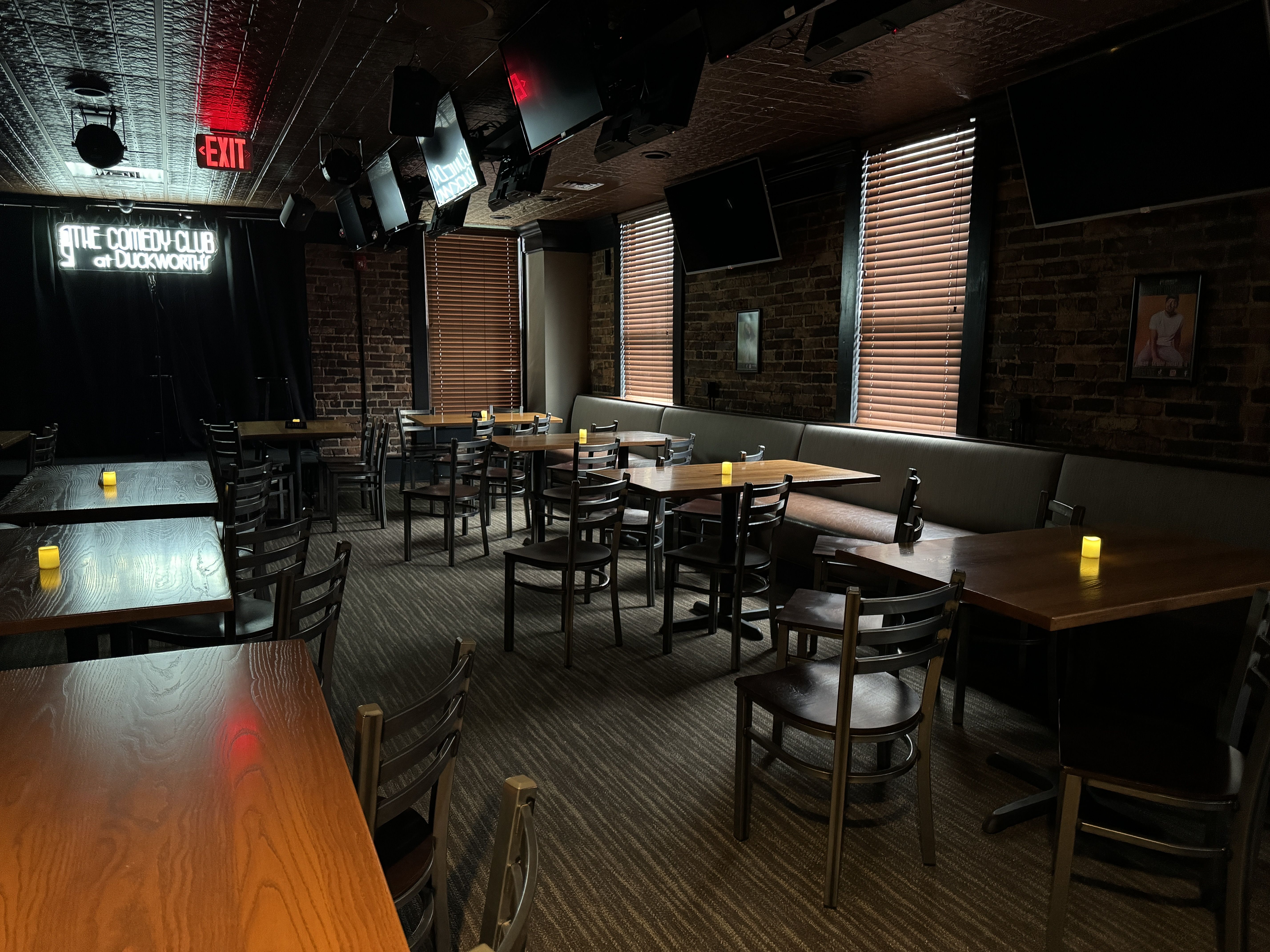 First look: See inside Duckworth's new Uptown comedy club - Axios Charlotte
