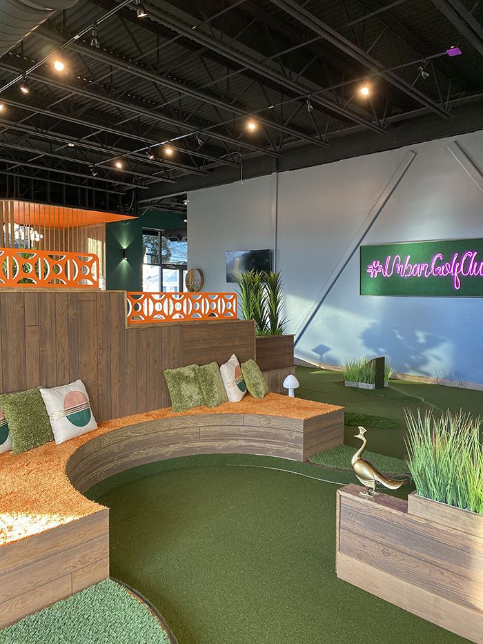 13 bars with indoor entertainment for rainy days - Axios Charlotte