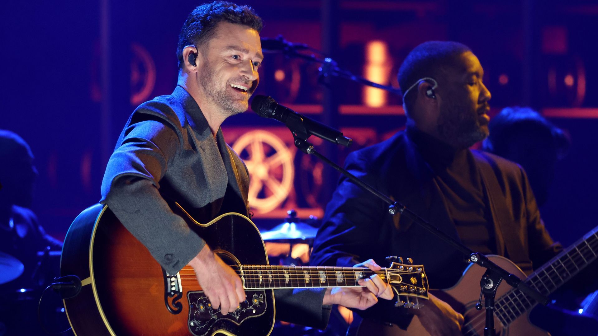Fully Dressed: Justin Timberlake adds tour stop - Axios New Orleans