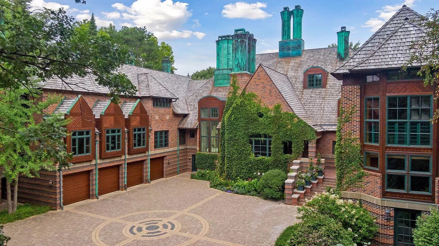 Lavish English manor on Lake Minnetonka asks $12.5 million - Axios Twin ...