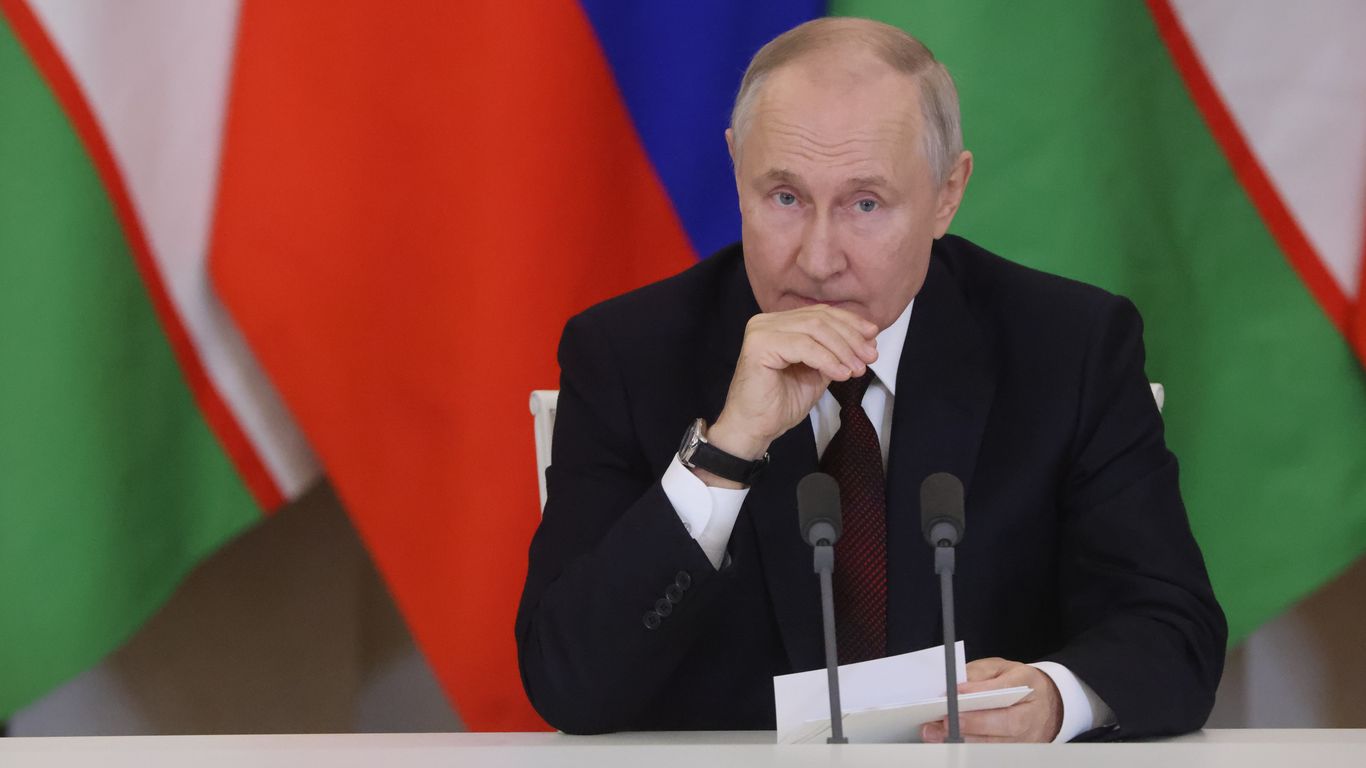 Ex-NSA employee admits trying to sell U.S. secrets to Russia