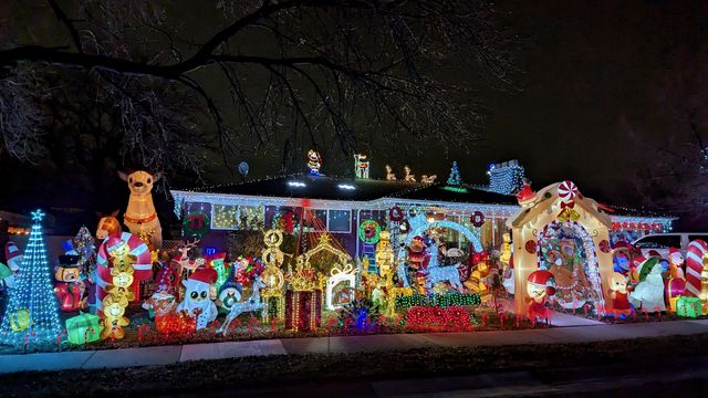 Take a tour of Magna and West Valley Christmas lights - Axios Salt Lake ...