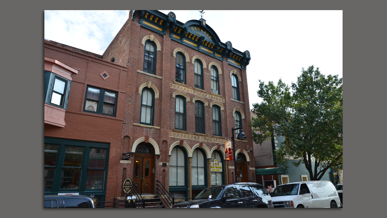 Downtown Des Moines' oldest office building is sold - Axios Des Moines