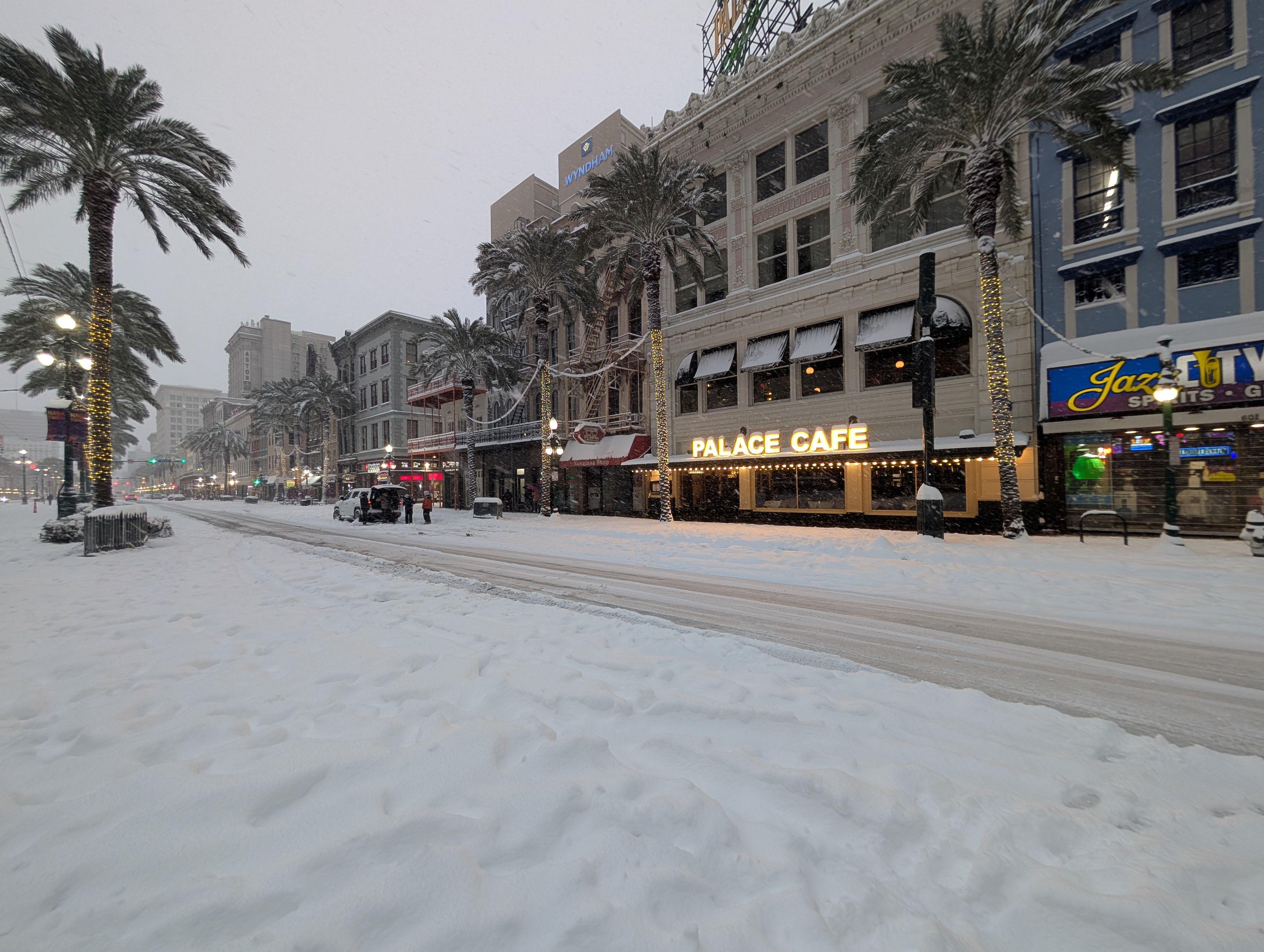 In photos: Historic snowstorm freezes New Orleans - Axios New Orleans
