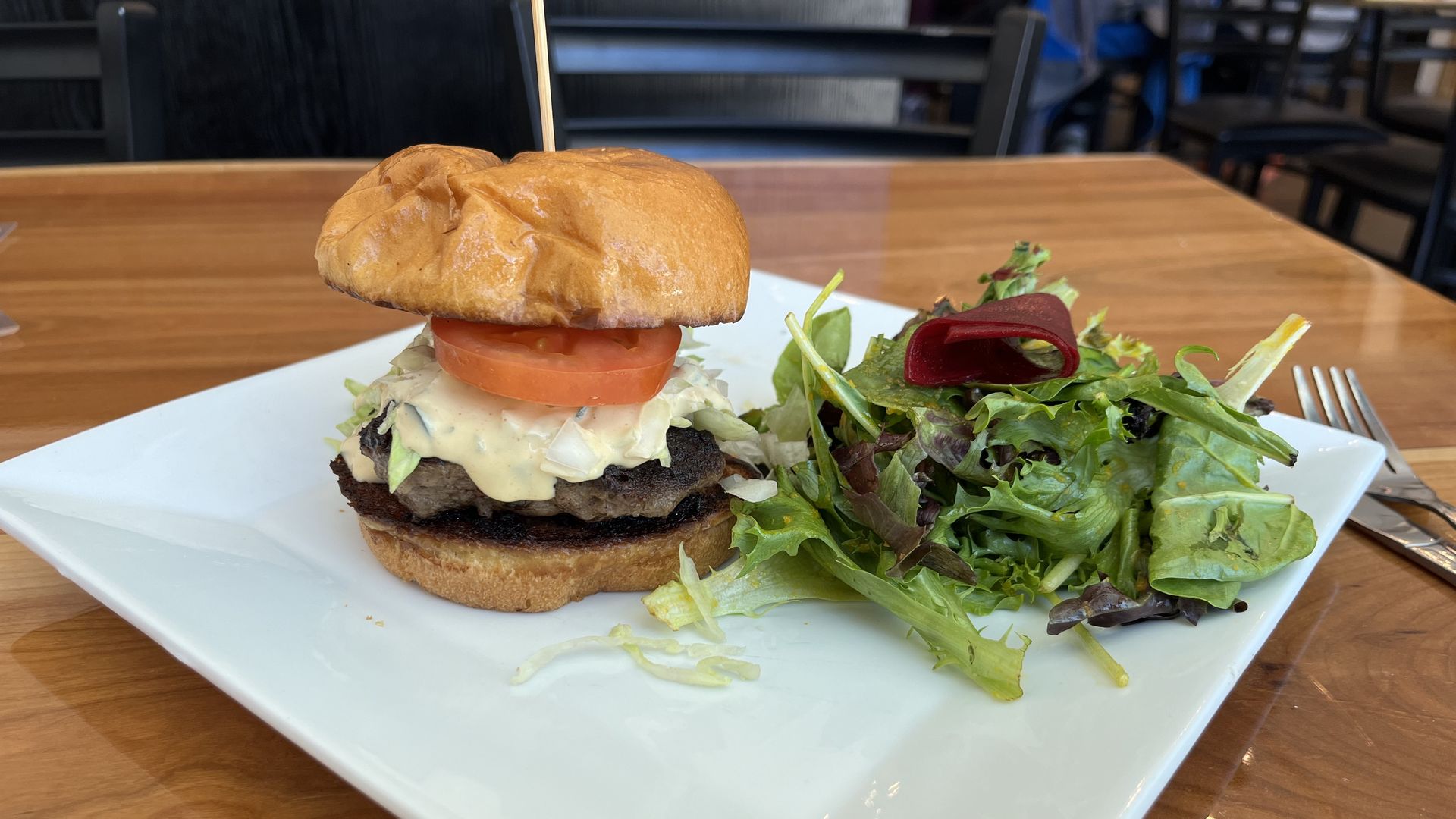 Review of TokiDoki Japanese burger Nicollet Avenue Minneapolis - Axios ...