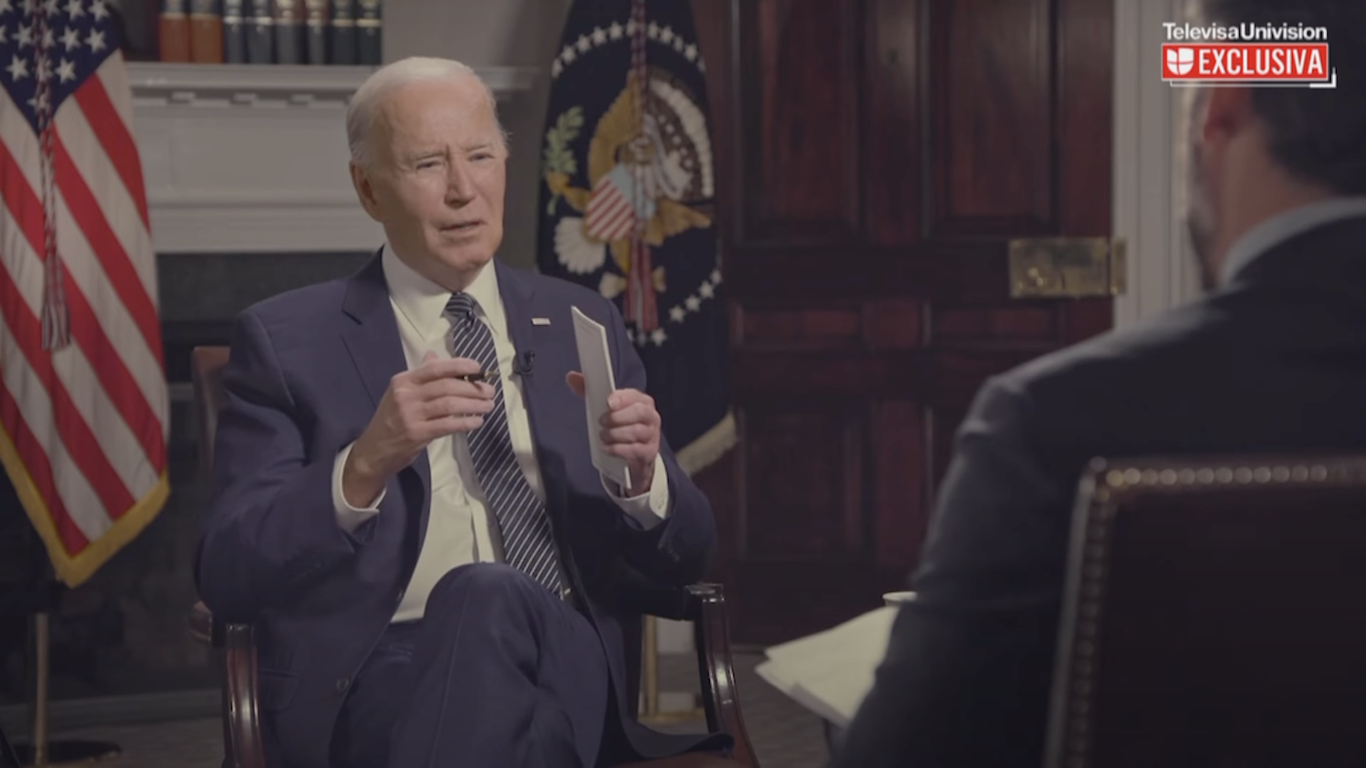 In Trump-like lockdown, Biden to issue border executive order