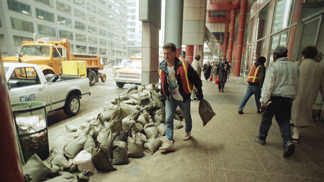 Remembering Chicago's Great Loop Flood 30 years later - Axios Chicago