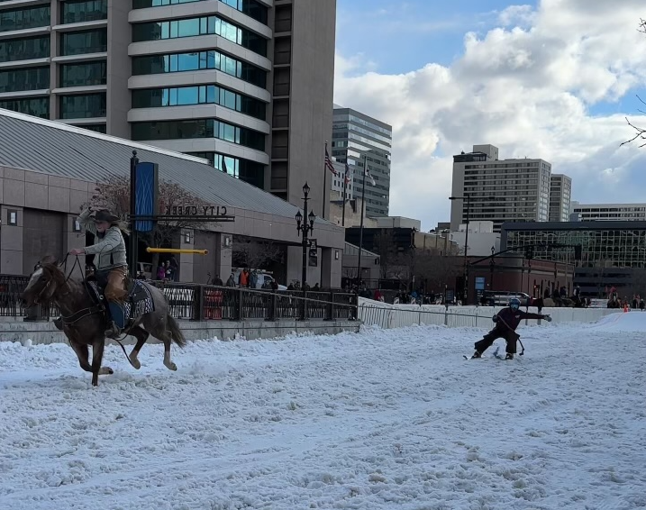 Pic du jour: Skijoring downtown - Axios Salt Lake City