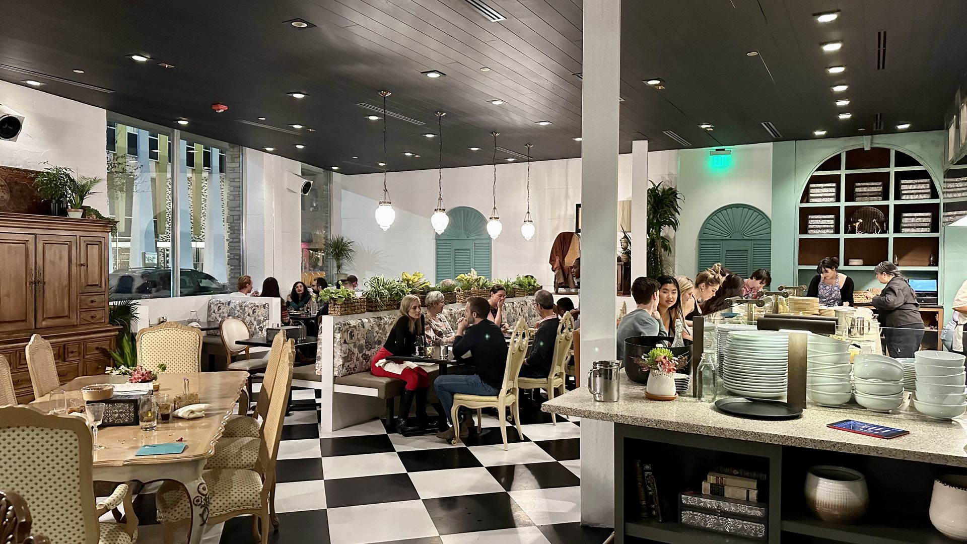 Preeti Waas' Cheeni opens its dining room in downtown Durham - Axios ...