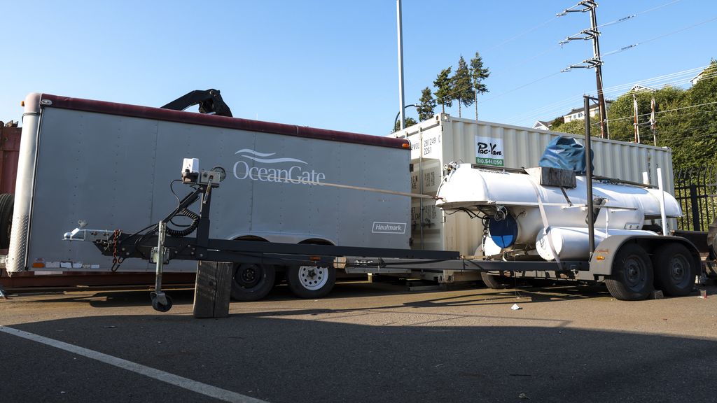 OceanGate Expeditions suspends operations after Titanic submersible ...