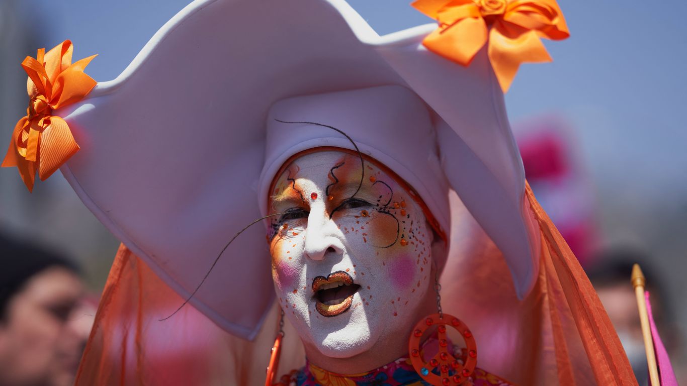 San Francisco weekend events: Easter with drag queens, BYOBW - Axios ...