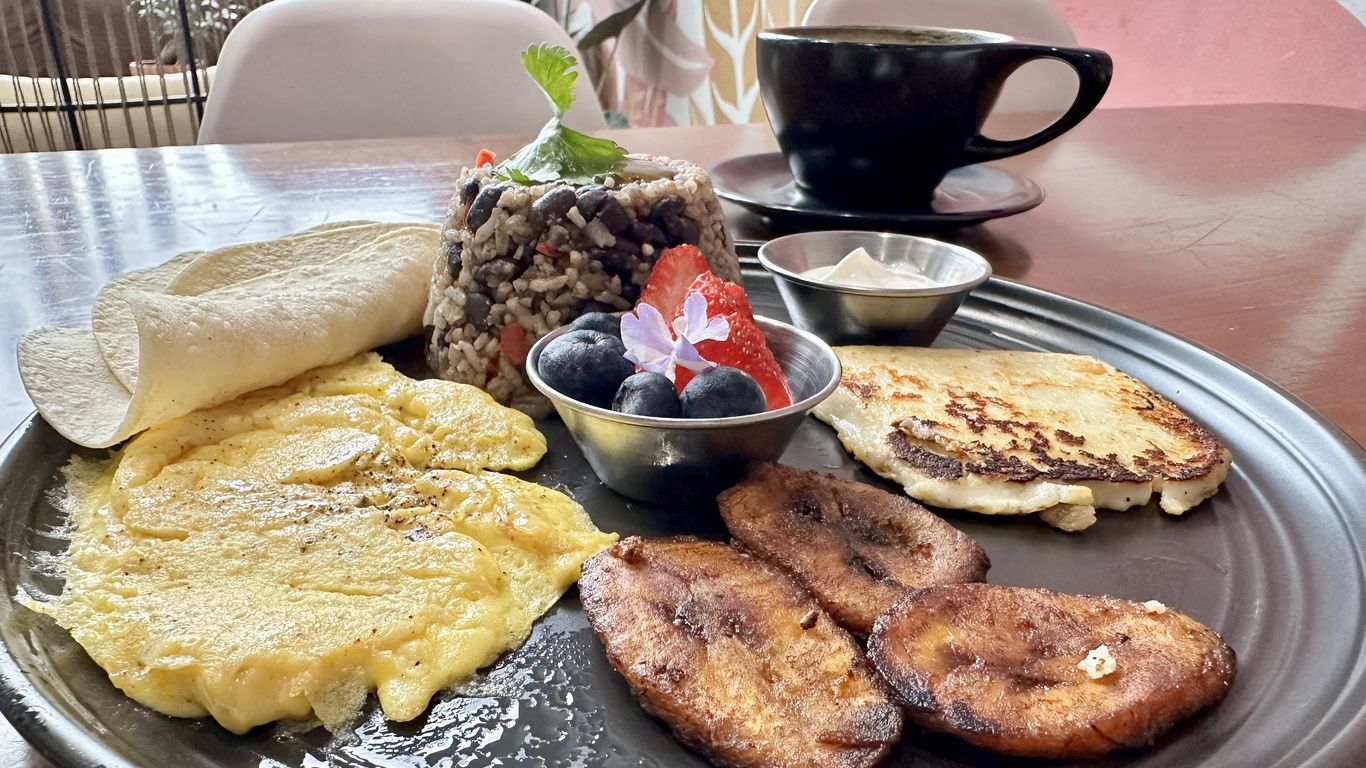 One Tican breakfast to go - Axios Dallas