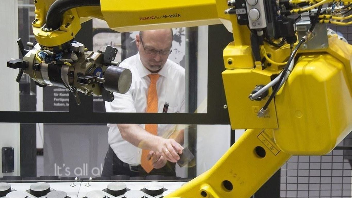 White House considers effects of automation "a policy challenge"
