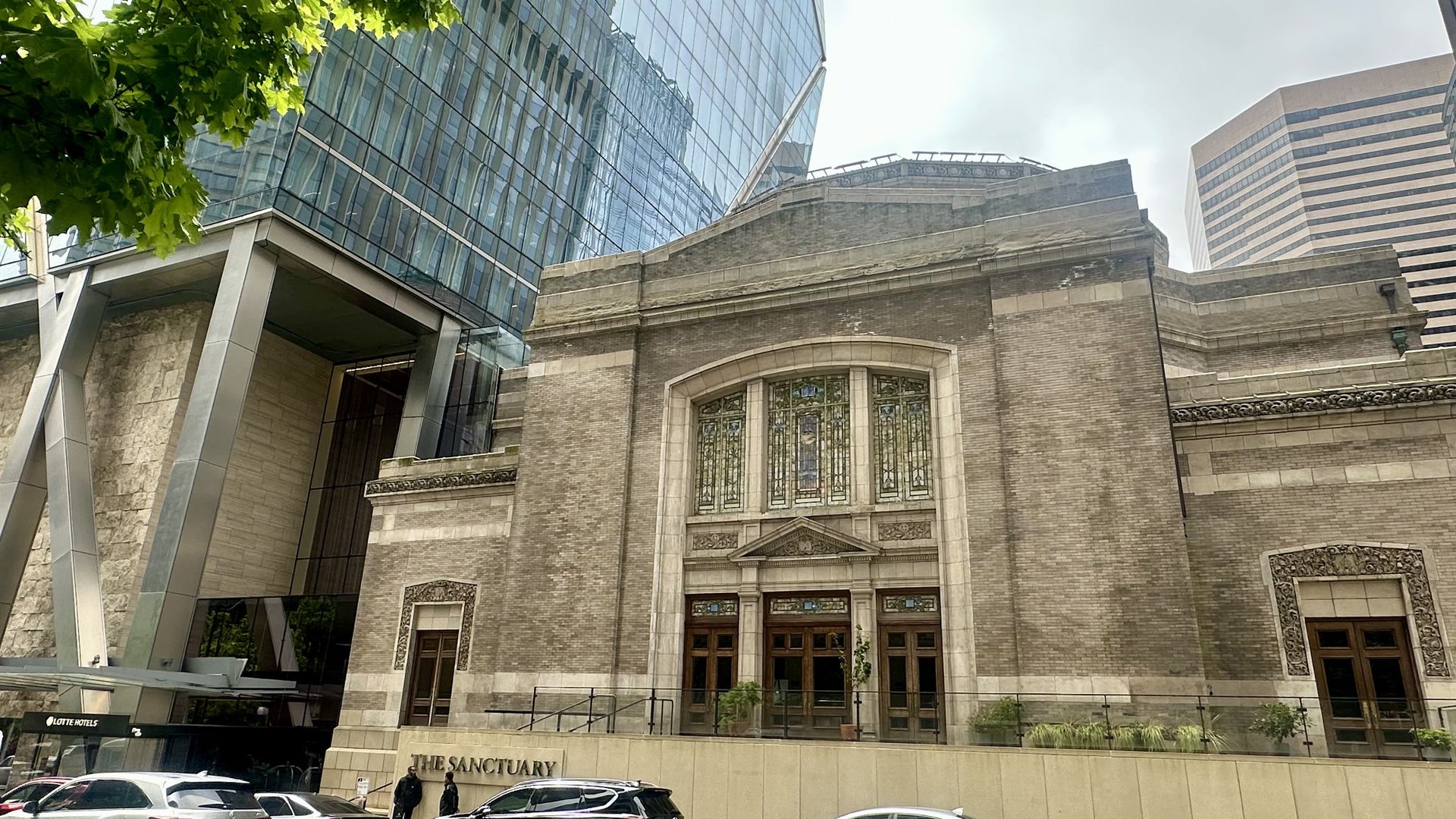 Seattle's stained glass mystery revealed - Axios Seattle