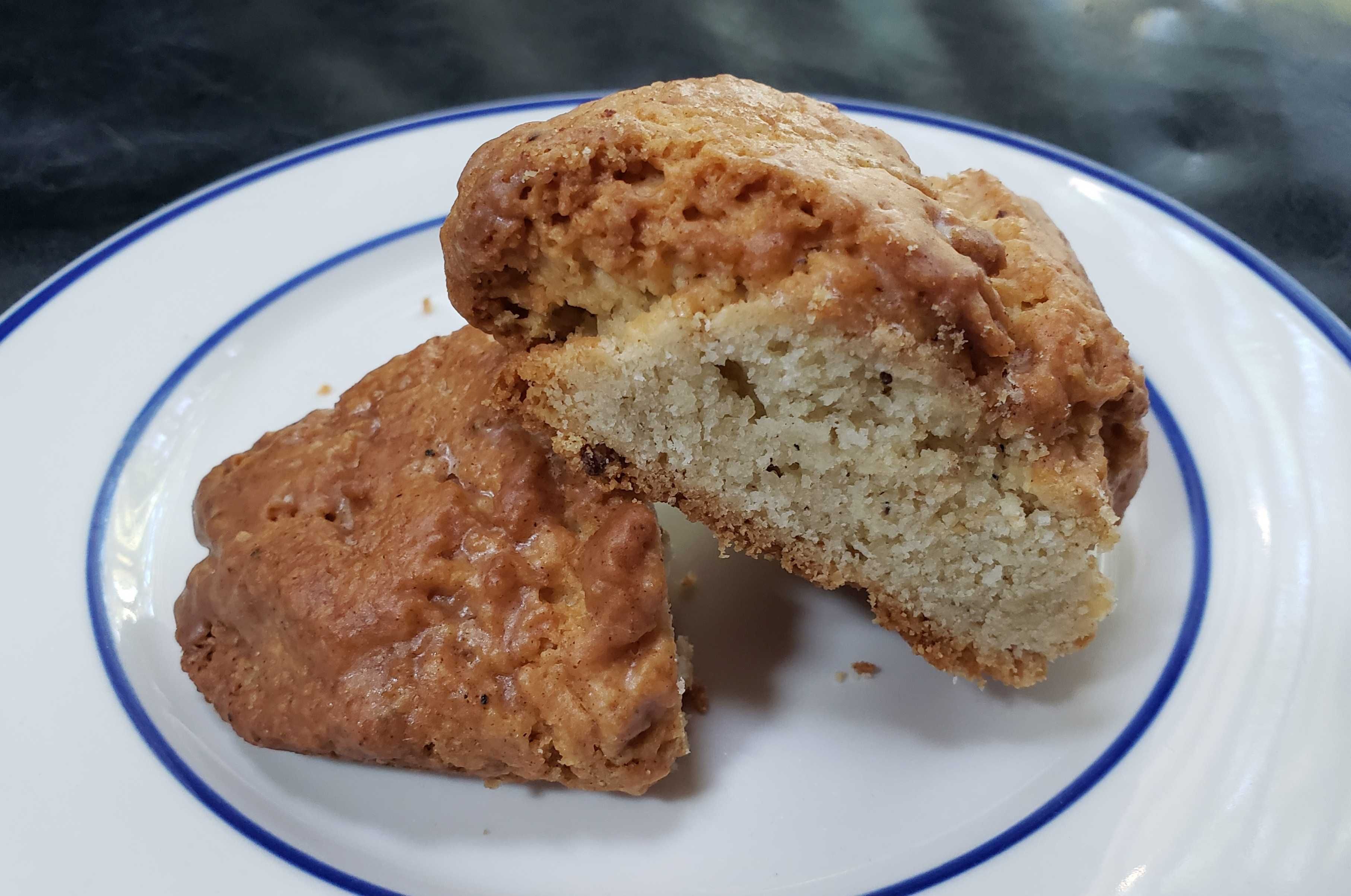 10 great scones in the Chicago area - Axios Chicago