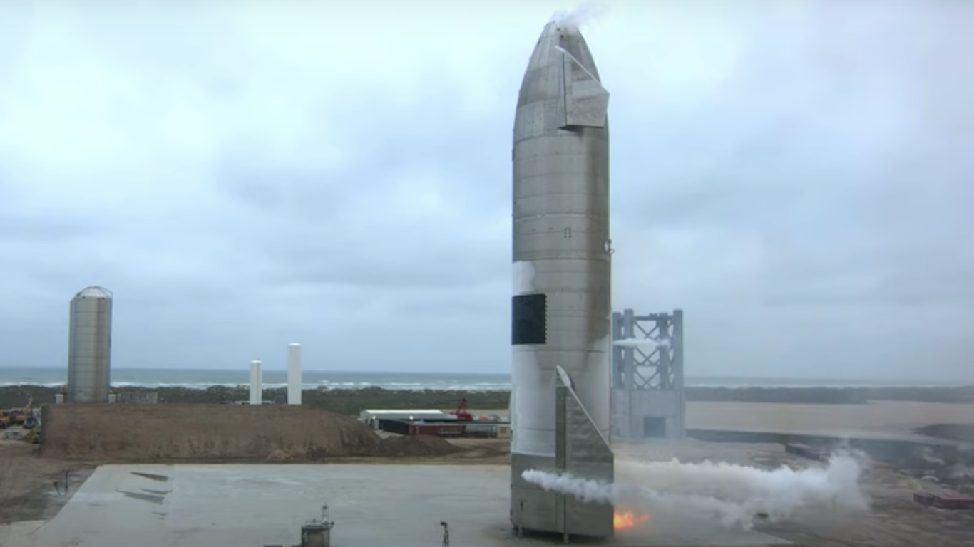 SpaceX launches and lands a starship prototype