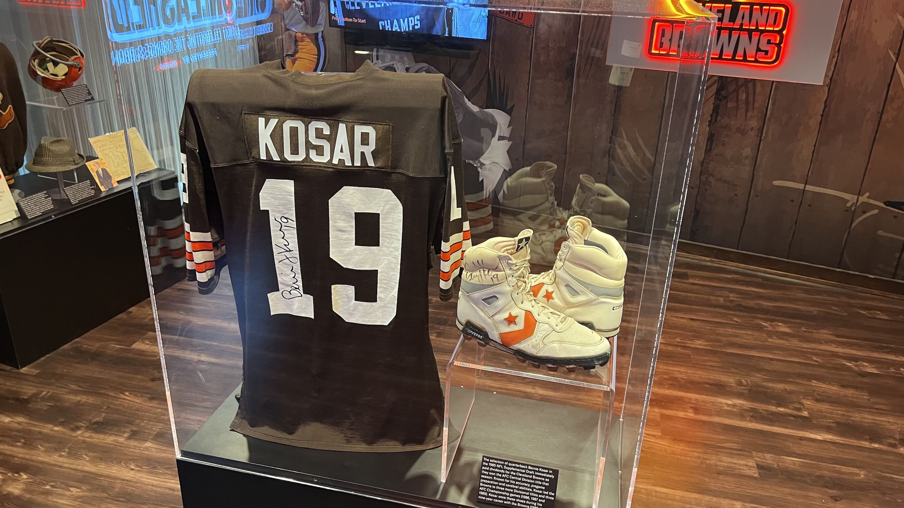 Browns legacy unleashed in Pro Football Hall of Fame exhibit - Axios ...