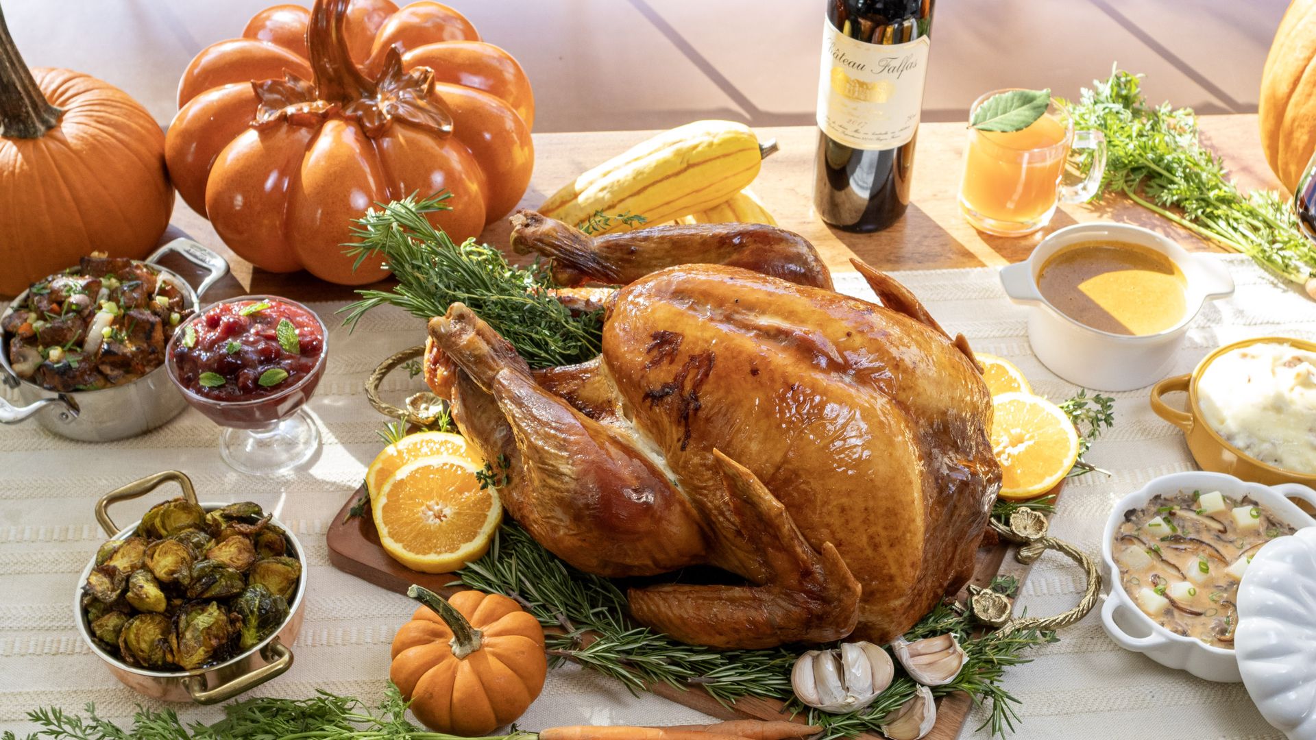 Best D.C. restaurants for Thanksgiving takeout and reservations - Axios ...