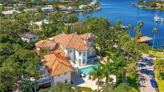 Cigar City Brewing founder Joey Redner's south Tampa waterfront mansion ...