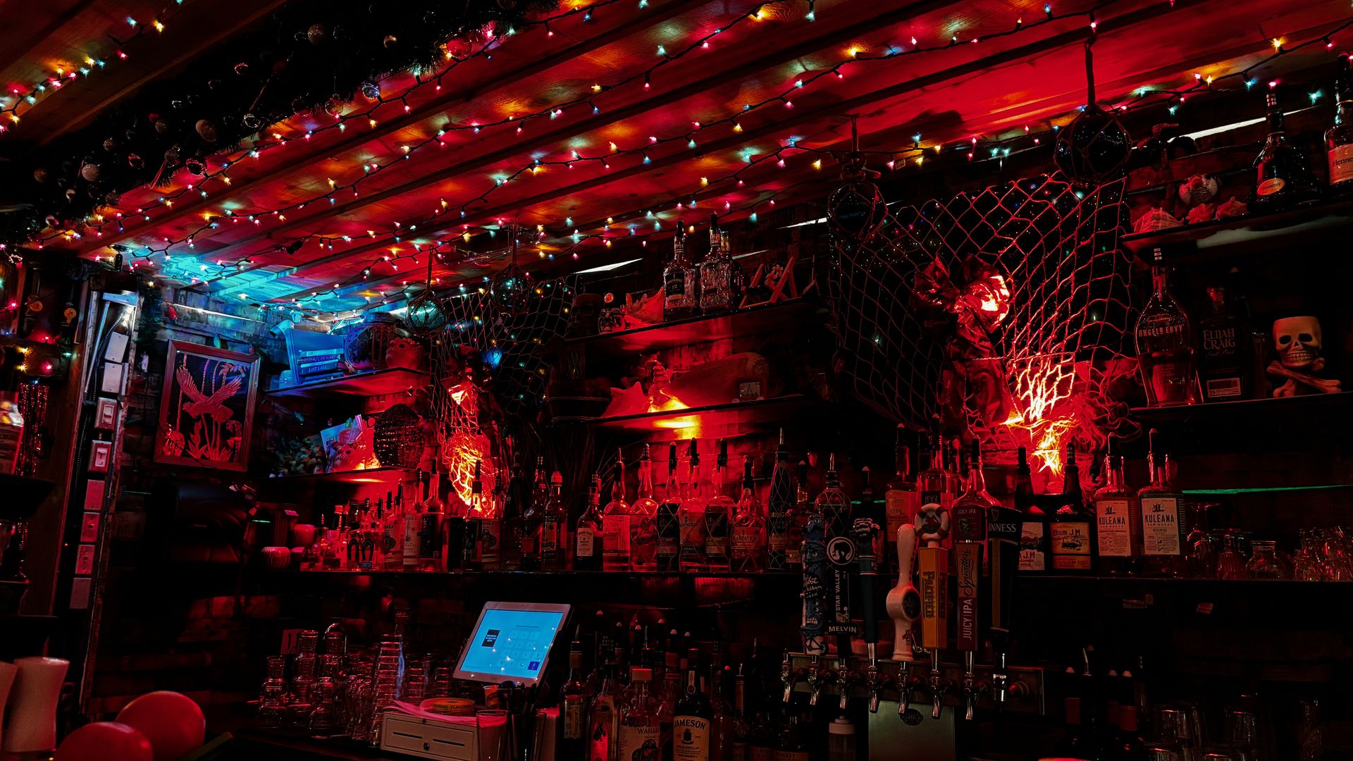 Christmas pop-up bars to try in Salt Lake City - Axios Salt Lake City