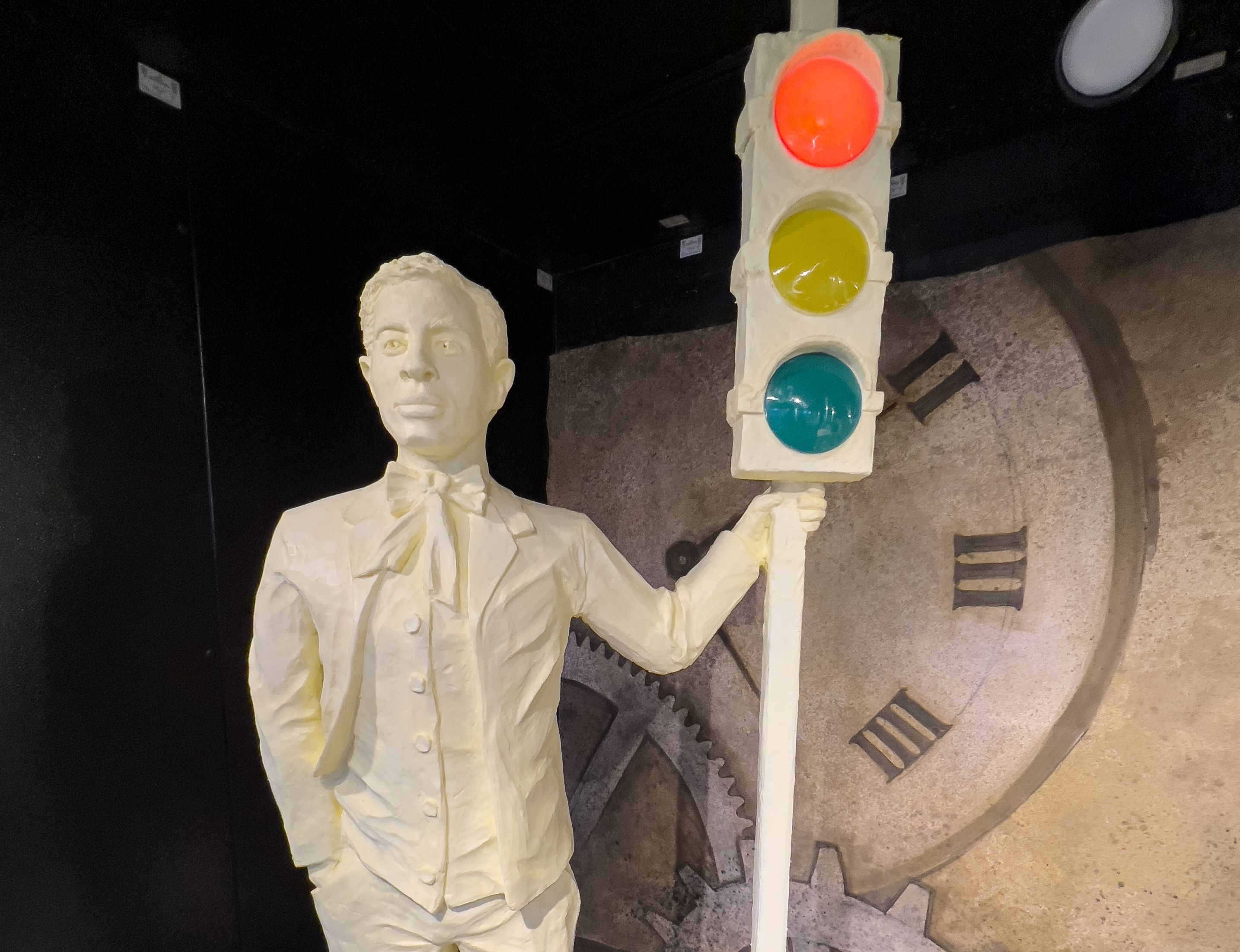 Photos: 2023 Ohio State Fair's butter cow honors 4 inventors - Axios ...