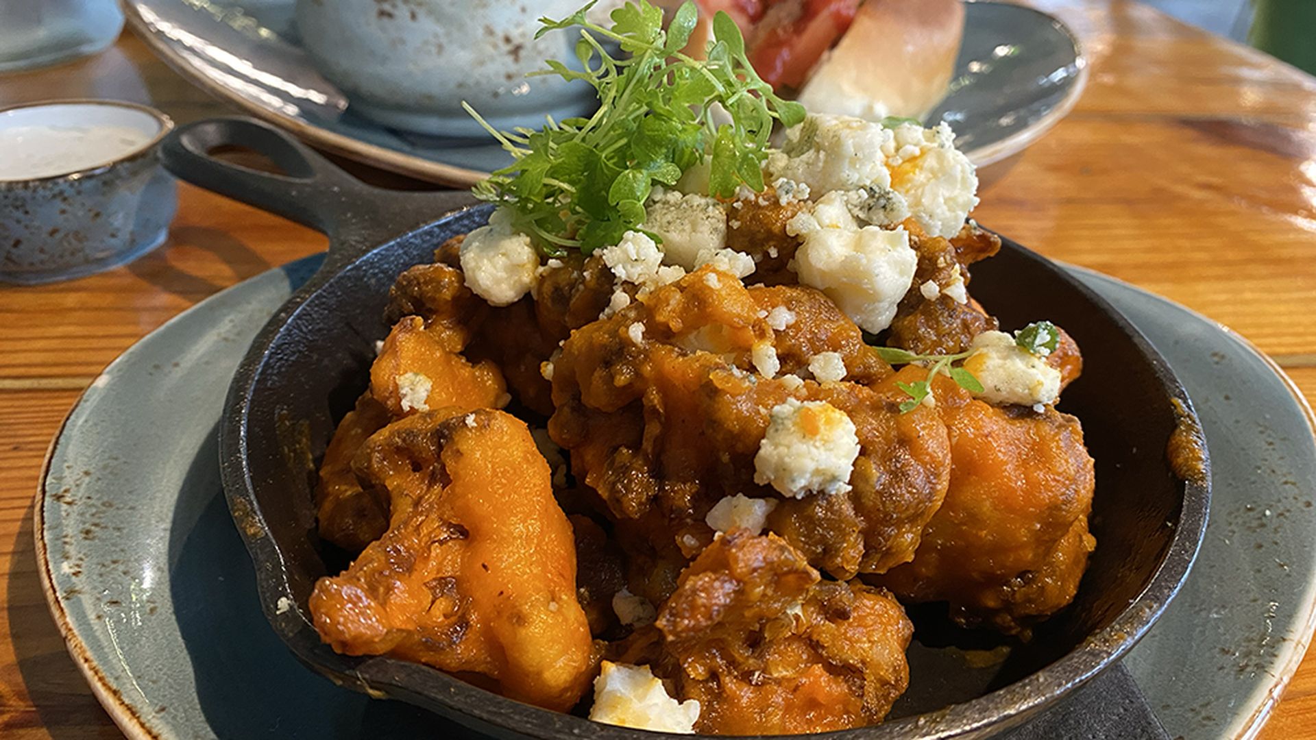 16 vegan- and vegetarian-friendly spots in Charlotte - Axios Charlotte