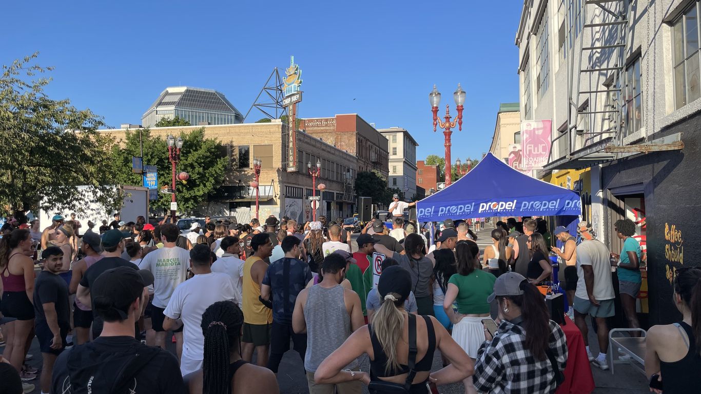 Running clubs unite Portland's diverse communities - Axios Portland