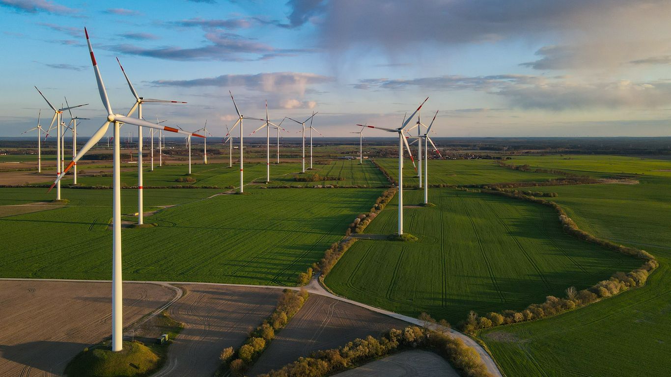 Clean energy patenting is outpacing fossil fuels, but experts warn it's ...