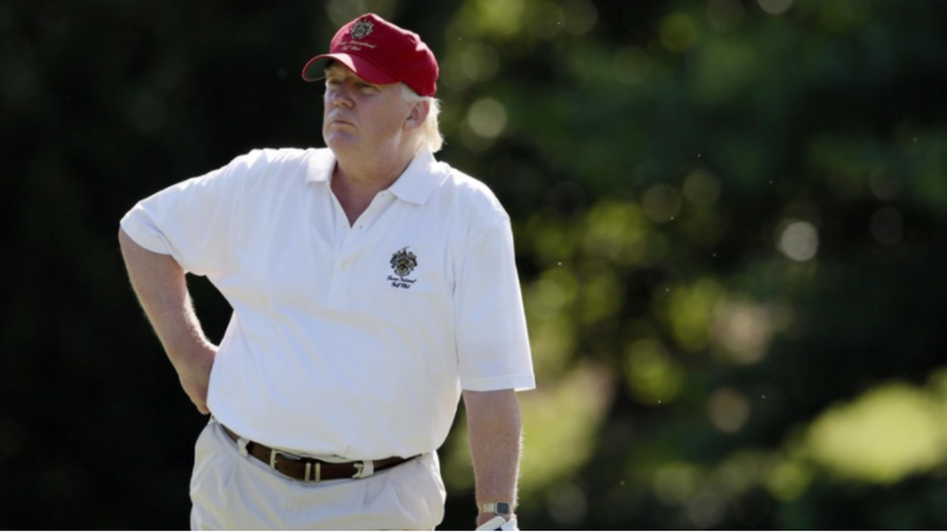 Trump hits the golf course