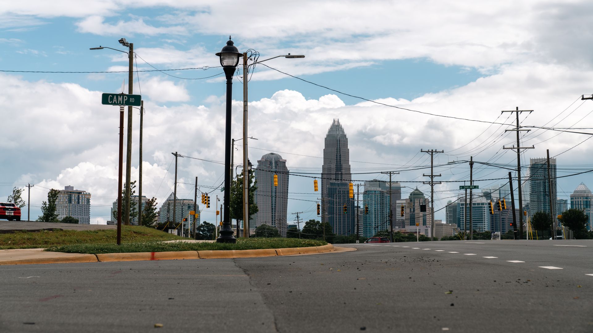 117 people are moving to Charlotte daily - Axios Charlotte