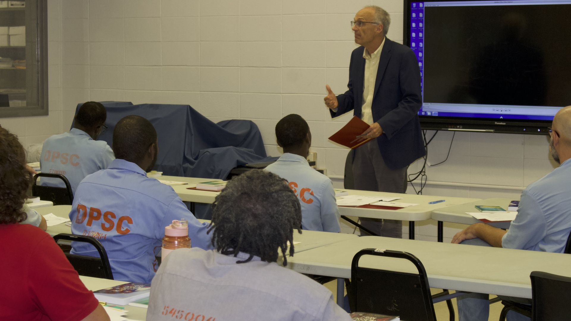Loyola wins federal approval for prison education Pell Grants - Axios ...