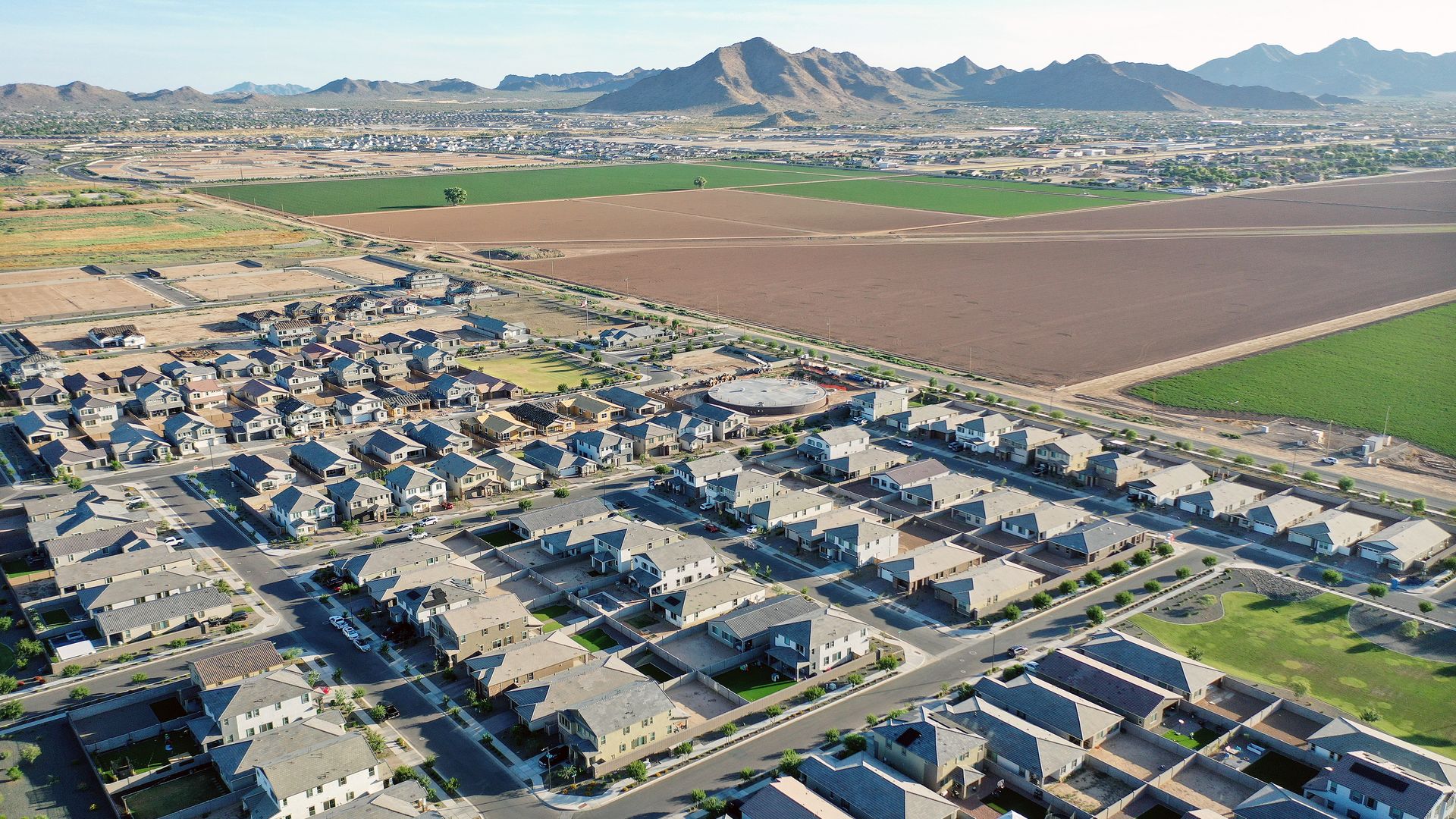 These Phoenix "exurbs" saw the most population growth in 2023 - Axios ...