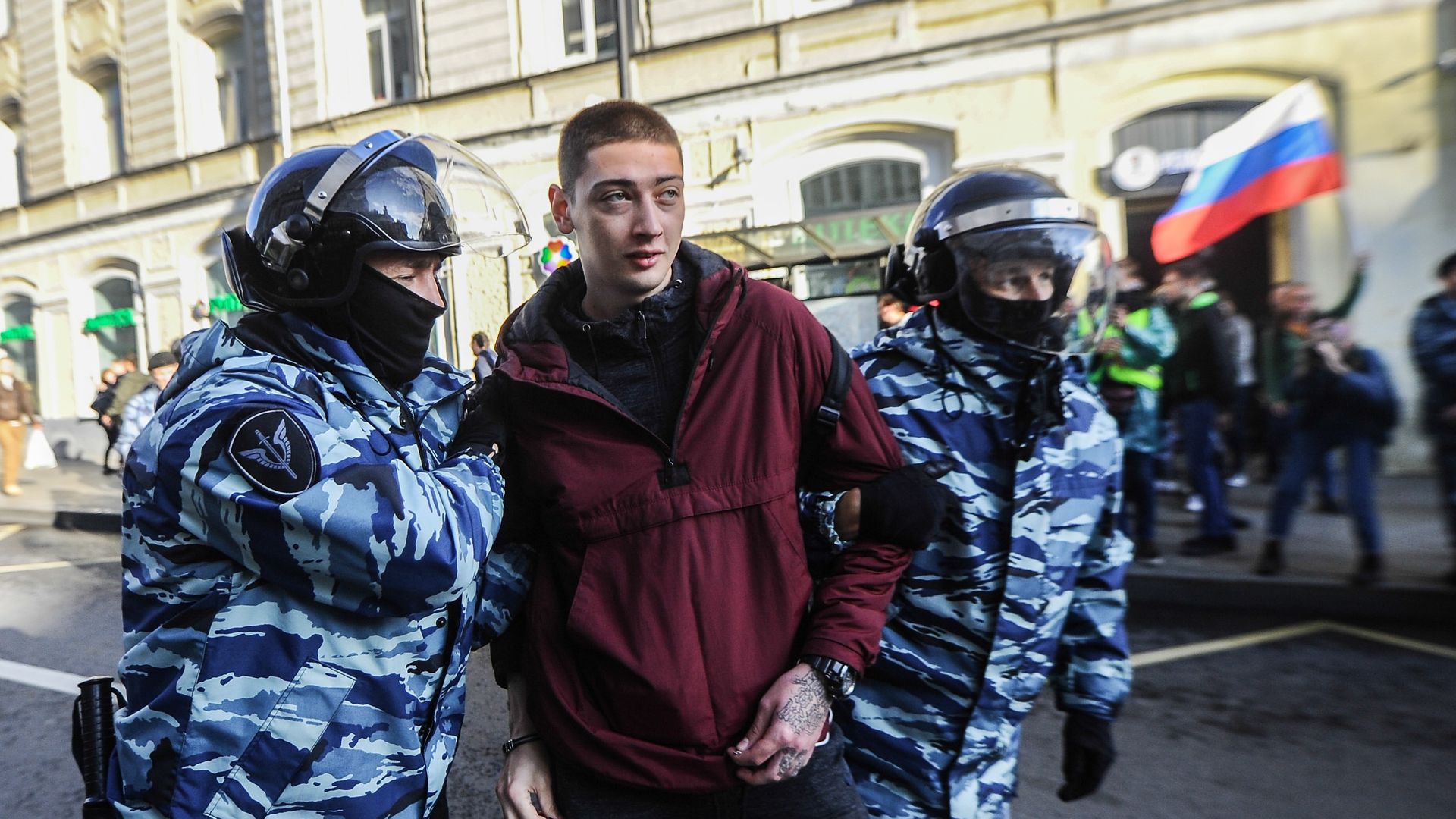 Russia and China struggle to quell pro-democracy demonstrations